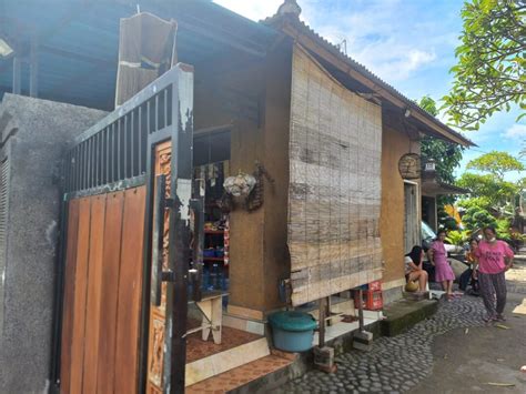 Maling Bawa Kabur 10 Tabung Gas Dari Warung JEMBRANA POST
