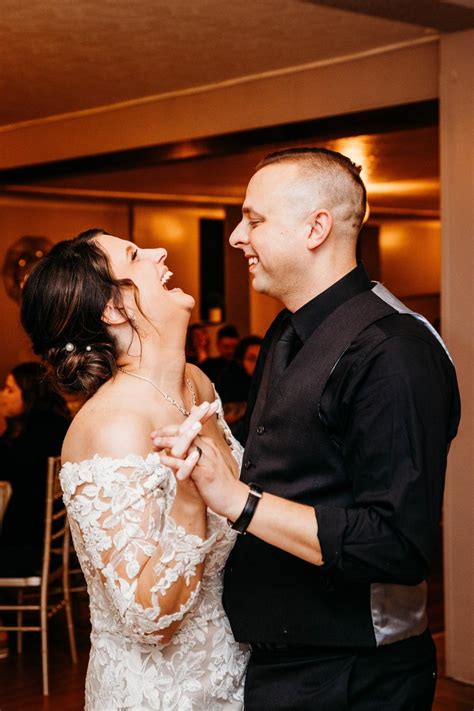 A Rich Wintery Celebration In Niles Michigan The Real Wedding Of