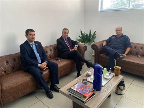 Comandante Geral Do Cbmrs Recebe Visita Do Presidente Do Tribunal De