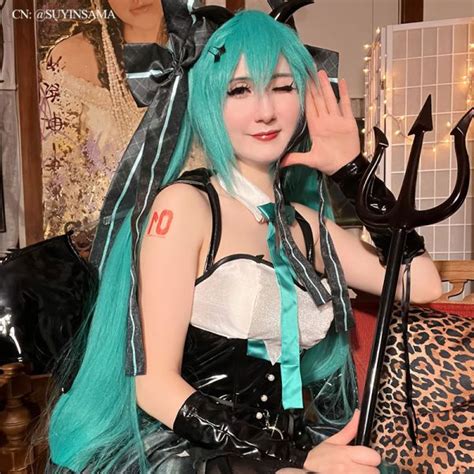 Hatsune Miku Sakura Miku Cosplay Costume