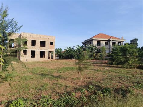 One Acre For Sale At Gayaza Kiwenda 1km Off Tarmac Asking 170m Ugx