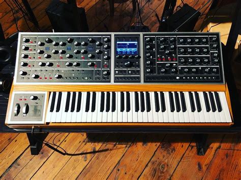 Moog One Moog Moog Synthesizer Synth