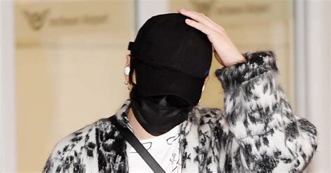 방탄소년단 슈가 시선 사로잡는 분위기 포토엔hd