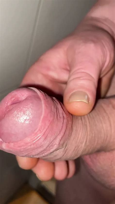 Close Up Slowly Revealing Foreskin And Cock Head Gay Xhamster
