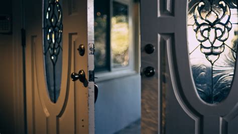 Watch Phrogging Hider In My House Season 1 Episode 6 Lifetime