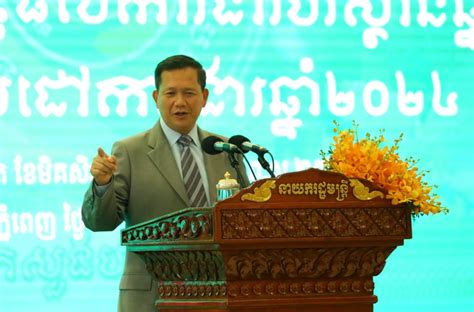 សម្តេចធិបតី ហ៊ុន ម៉ាណែត ៖ បើបង្កគ្រោះថ្នាក់ចរាចរណ៍ មិនបាច់មកស៉ំគោលការណ៍ទេ អនុវត្តន៍ច្បាប់ទៅ