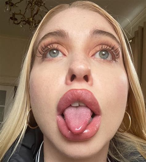 Chloe Cherry Rcelebstongues99999999