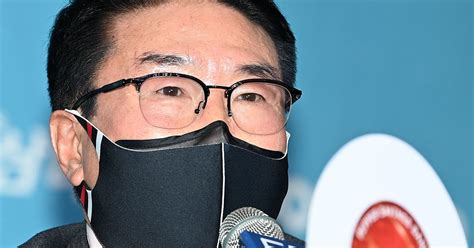 김형실 감독 막내 구단이라 인사말도 마지막 포토