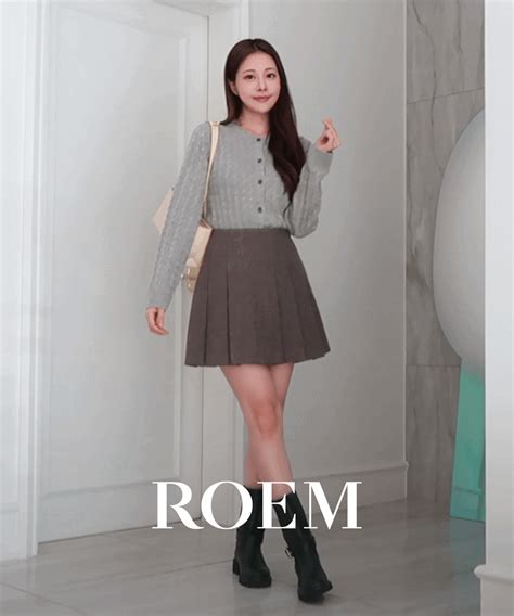 로엠 아옳이pick 울 플리츠 미니스커트rmwhe4tr54