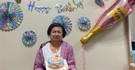 박나래 생일 케이크 들고 한 컷 생일 오늘 아님 Sns★컷