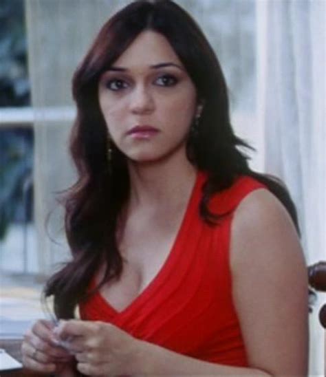 Bollywood Photos Nauheed Cyrusi