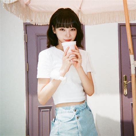 Chaewon Lesserafim Icons Lq Selca Girls Diary Sakura Miyawaki Kira