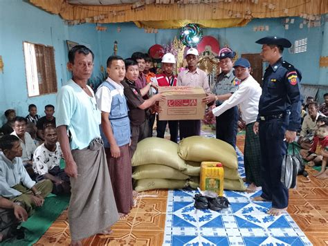 ပုဏ္ဏားကျွန်းမြို့နယ်တွင် ရခိုင်ပြည်နယ်အစိုးရအဖွဲ့မှ ထောက်ပံ့သည့် စားနပ်ရိက္ခာများကို မုန်တိုင