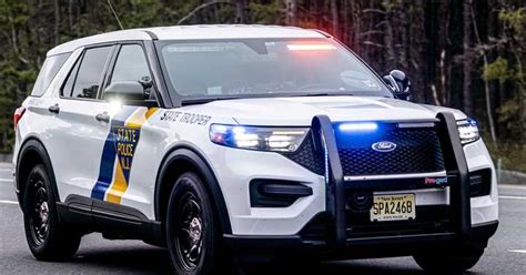 Warren County Man Killed After Car Strikes Utility Pole Overturns