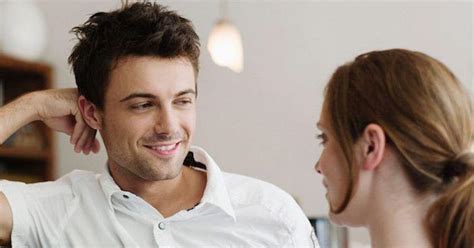 10 Cara Jitu Agar Suami Makin Sayang Istri