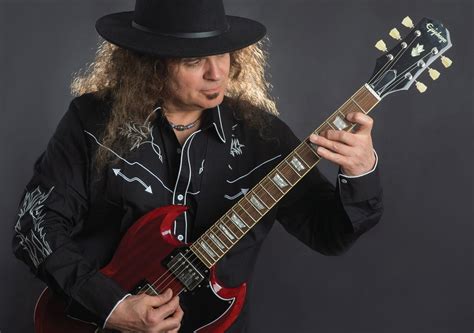 Vinnie Moore Guitar Techniques Music Read This Story On