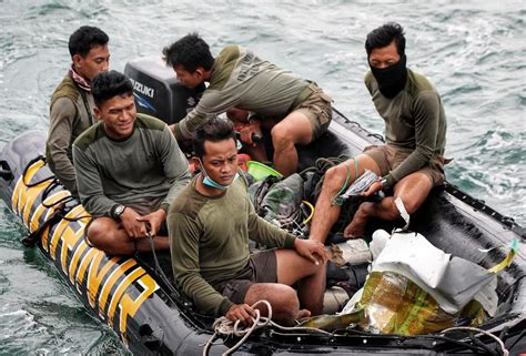 Indonesia Intensifies Search For Crashed Planes Black Boxes Citynews