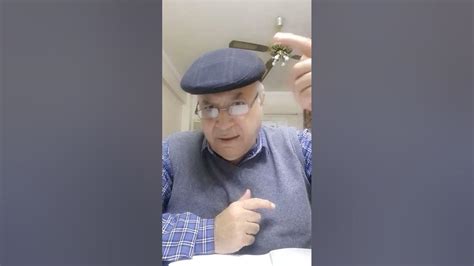يا ايها الذين آمنوا لا تتخذوا اليهود والنصاري أولياء بعضهم أولياء بعض