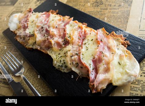 Bacon Pizza Neapolitan Pizza With Tomato Sauce Cheese Ham And