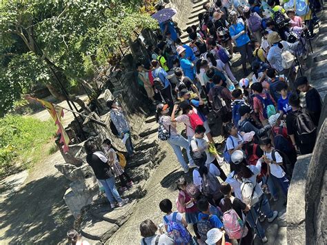 暑假親子戶外活動最佳去處 台灣萬里長城體驗免費換穿戲服 17news民生好報