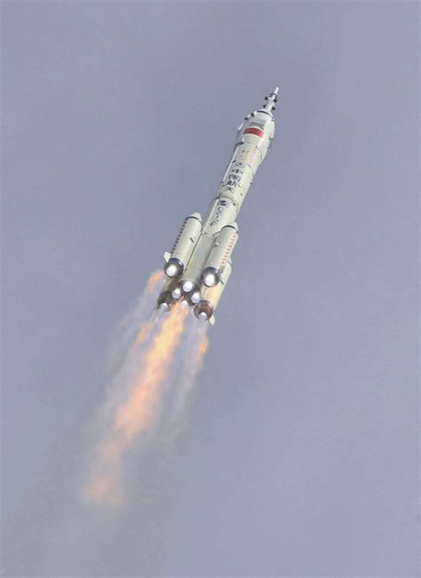 （图文互动）神舟十六号载人飞船发射取得圆满成功 中国空间站全面建成后首次载人飞行任务开启运载火箭工程