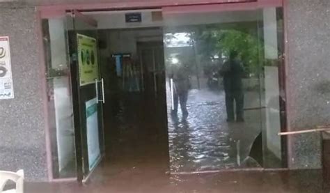 Gujarat Rain Live Updates Heavy Rain Lashed Navsari Kutch Junagadh