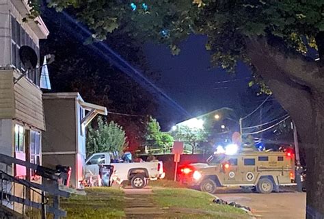 Police Clear Scene After 4 Hour Standoff On North Side After Shots