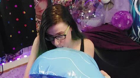 Playing With My Rainbow Beach B Visceralvixen69s Store Clips4sale