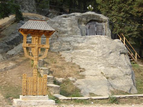 Chilia Lui Daniil Sihastru Din Putna