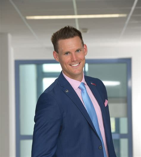 Constantin Moser Hundredunderfortyat