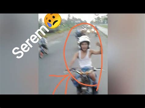Siswa Smk Rela Telanjang Busana Demi Kelulusannya Youtube