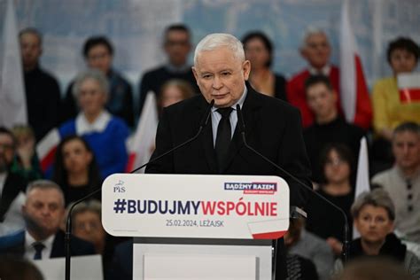 Jarosław Kaczyński w Leżajsku W sprawie rolników rząd Tuska nie robi