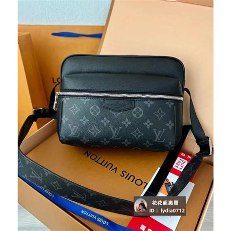 二手品）lv 路易威登 Outdoor M30233 黑灰色印花 男士郵差包 斜背包 信差包 經典款 可送禮 蝦皮購物