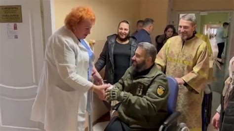 В Одесі відвідали та привітали воїнів ЗСУ які проходять лікування у