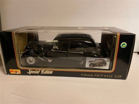 Maisto 1:18 - 1 - Model car - citroën 15 cv 6 cylindres 1952 - Special ...