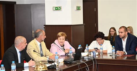 УНСС С най голям брой участници катедра „МИО и бизнес“ проведе Xxii международна научна