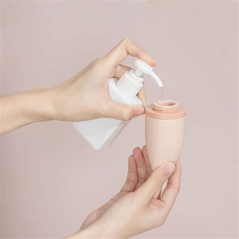 Flacon De Voyage En Silicone Le Clap Store Concept Store
