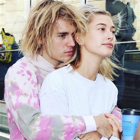 저스틴 비버 아내 헤일리 볼드윈 백허그 내 심장이 뛰어 달달 네이트 뉴스