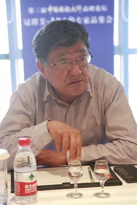 中国品白酒大师名人 中国白酒大师名单 美酒网