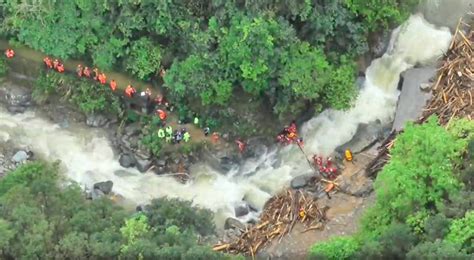 广东清远山洪已致3人遇难，仍有2人失联进行南县救援
