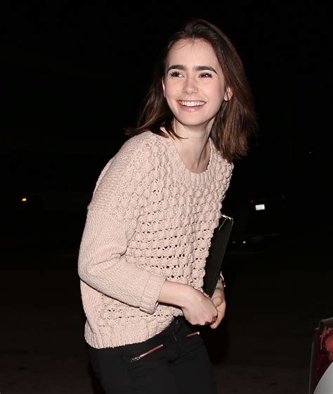 Lily Collins Arrives At Craigs Restaurant In Los Angeles Hawtcelebs