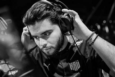 KrÜ Esports Oyuncusu Daveeys Hayatını Kaybetti Espor Haberleri