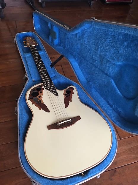 Ovation Elite 1868 1989 White Reverb