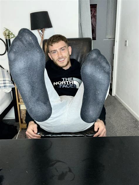 Fresh Out Of My Shoes R Malefootgear