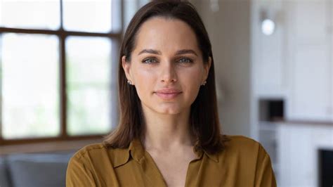 11 Signs Your Unique Intelligence Is Intimidating To People Around You