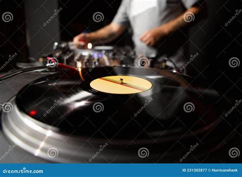 Dj