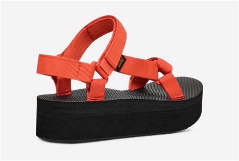 Flatform Universal Sandal Teva®