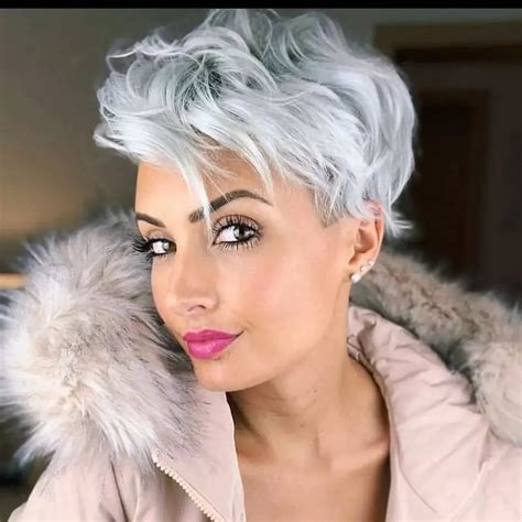 15 Stunning Pixie Bob Haircut Inspirations For 2025 Dreambundles