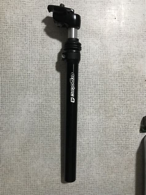 Amortyzowana sztyca wspornik siodła 27 2x35 PostModerne Ergotec 4