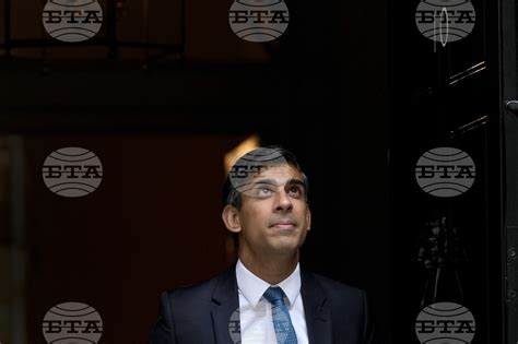 Риши Сунак се извини за забраната на ЛГБТИК в армията Lentata